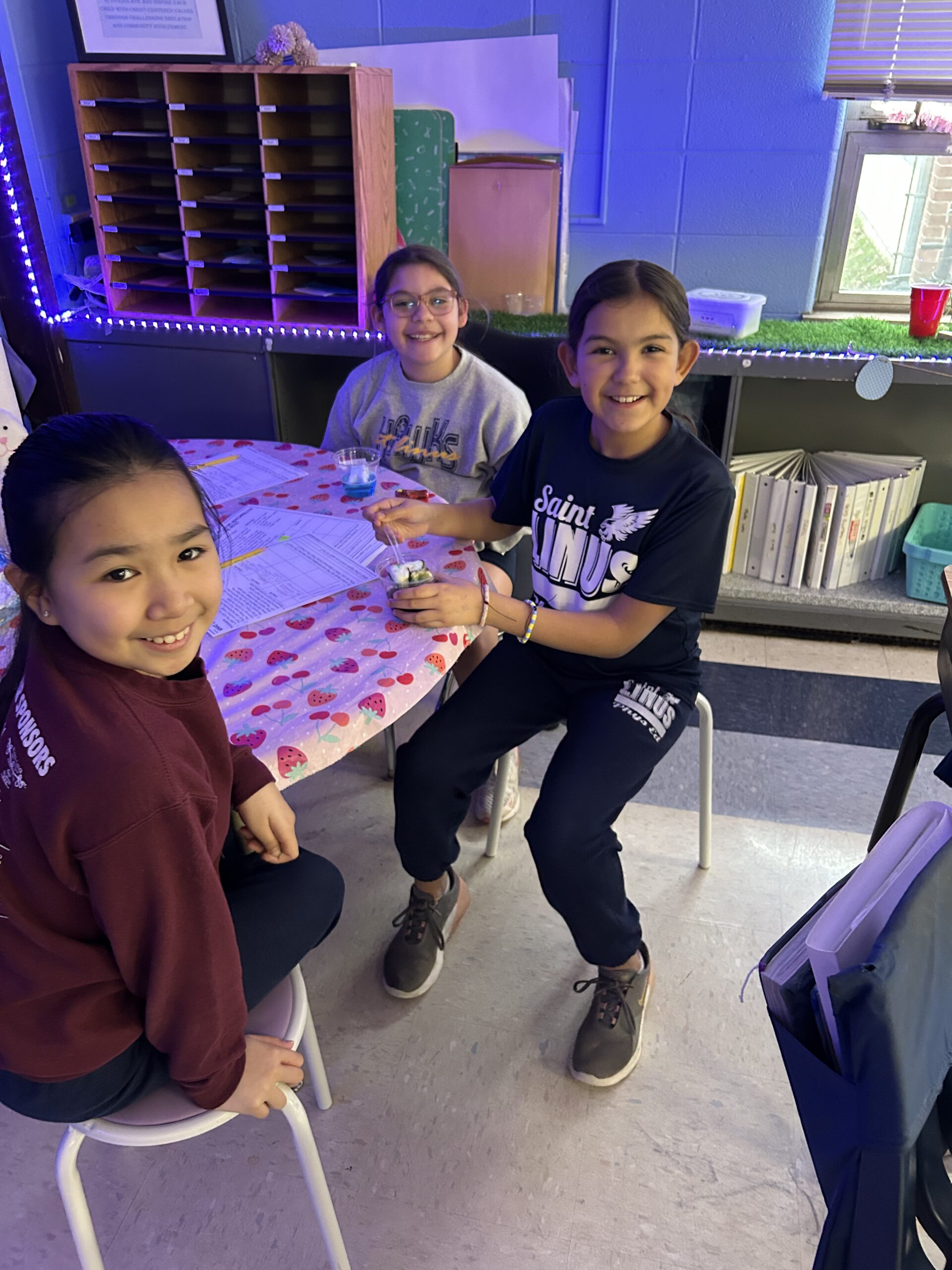 4th Grade Scientists!! – St. Linus School
