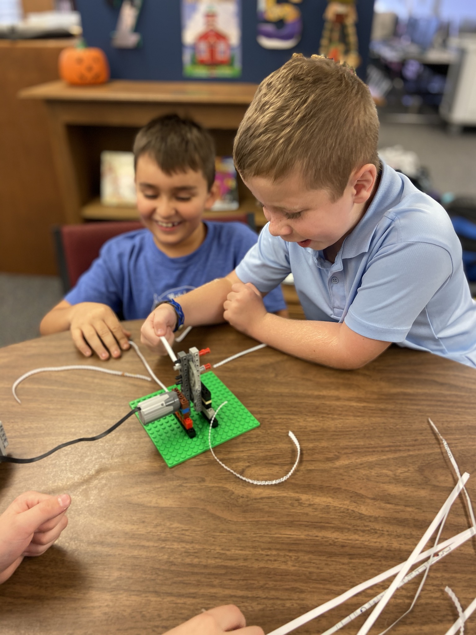 Lego STEM Enrichment Class – St. Linus School
