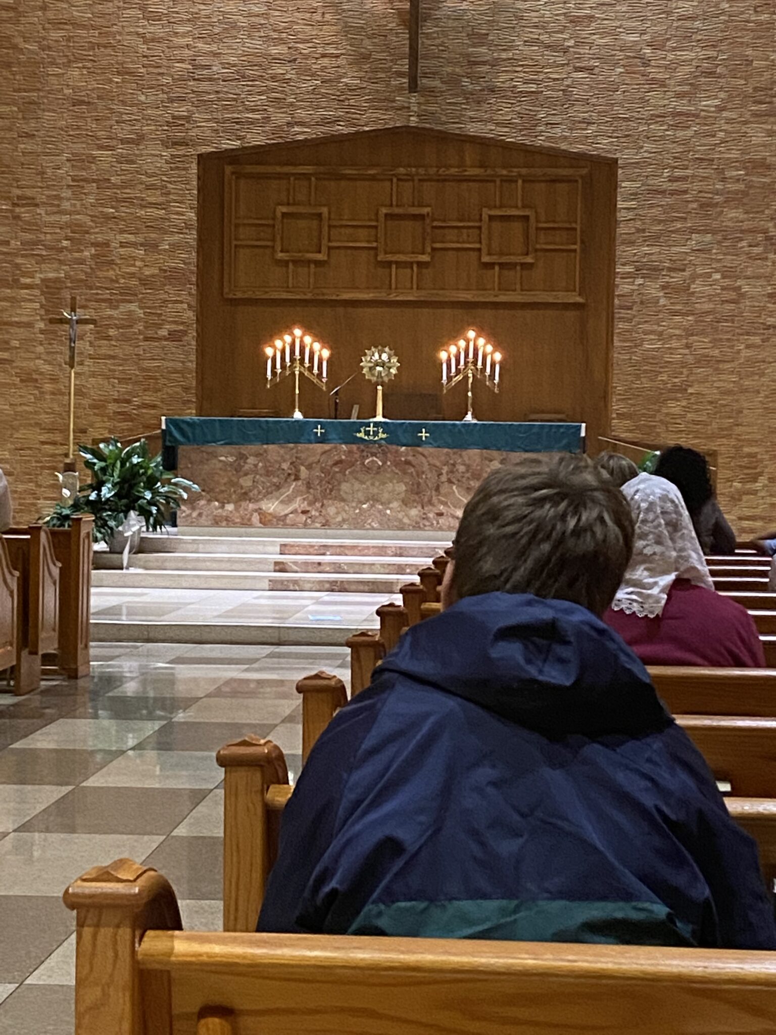 Exposition and Benediction of the Blessed Sacrament – St. Linus School