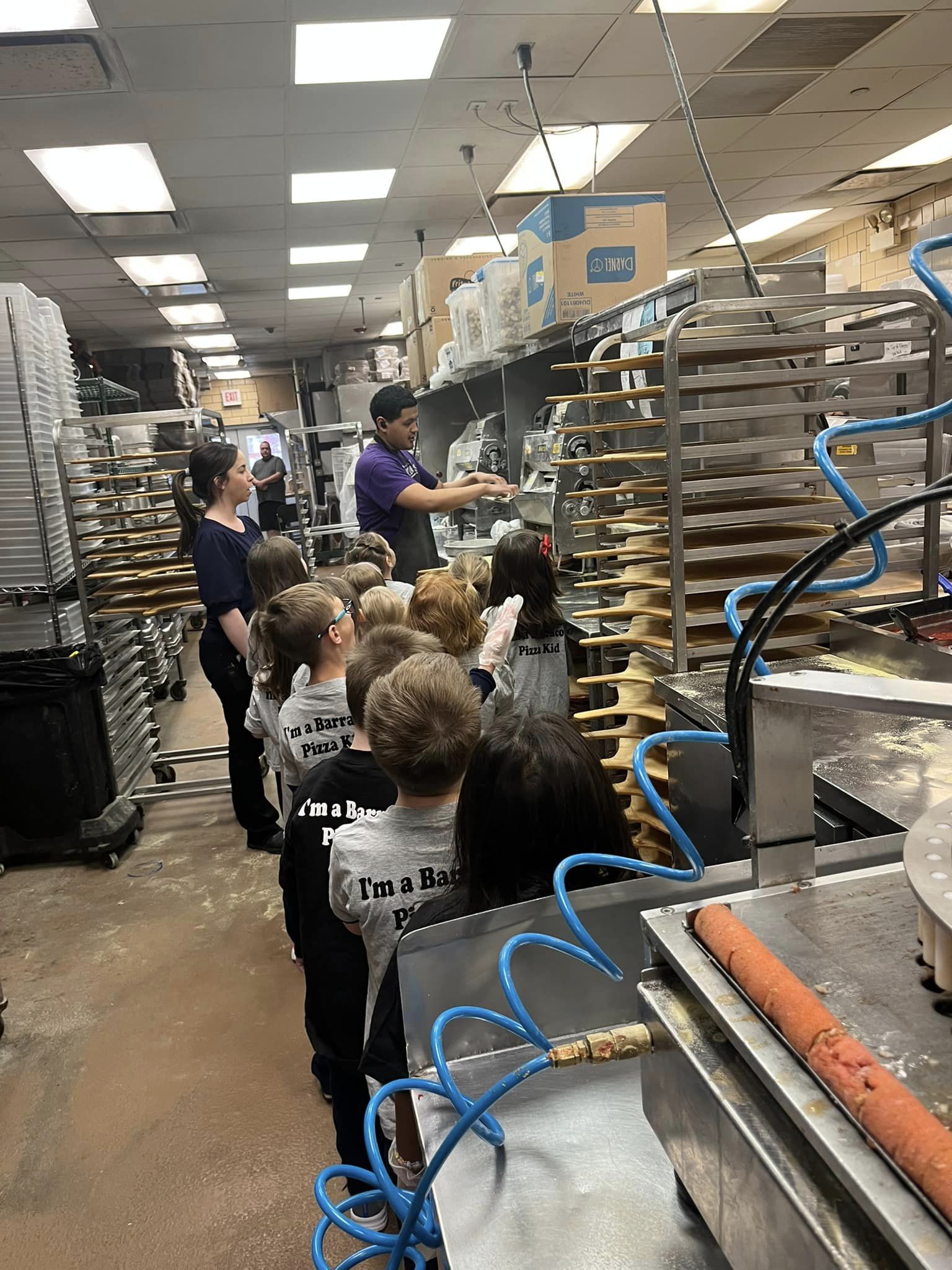 Kindergarten Field Trip to Barracos Pizza! – St. Linus School